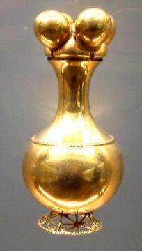 The Quimbaya gold • Neperos
