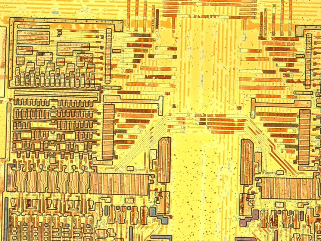 Images of the Nintendo CIC chip from Tengen (part 2) • Neperos