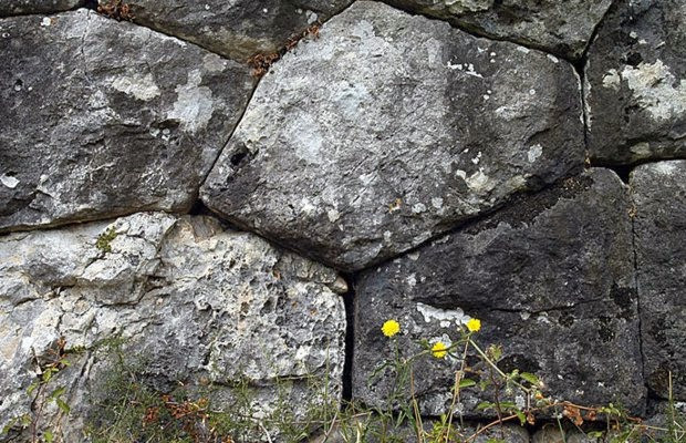 Megalithic sites in Italy • Neperos
