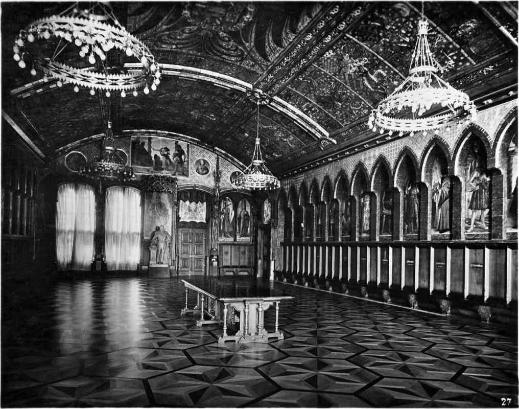 A thousand years of history: the Kaisersaal (Hall of the Emperors) in ...