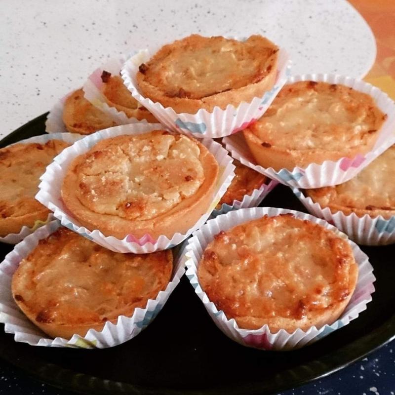 Macapuno Tarts (Young sweet coconut pastry crust) (Philipines sweet ...