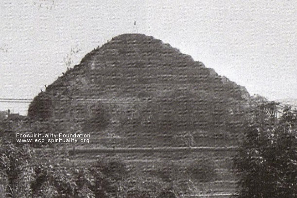 The French pyramid that no longer exists: Saint André de la Roche • Neperos