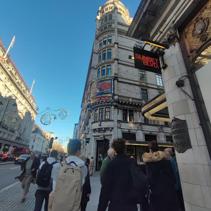 Sunset boulevard musical • Neperos