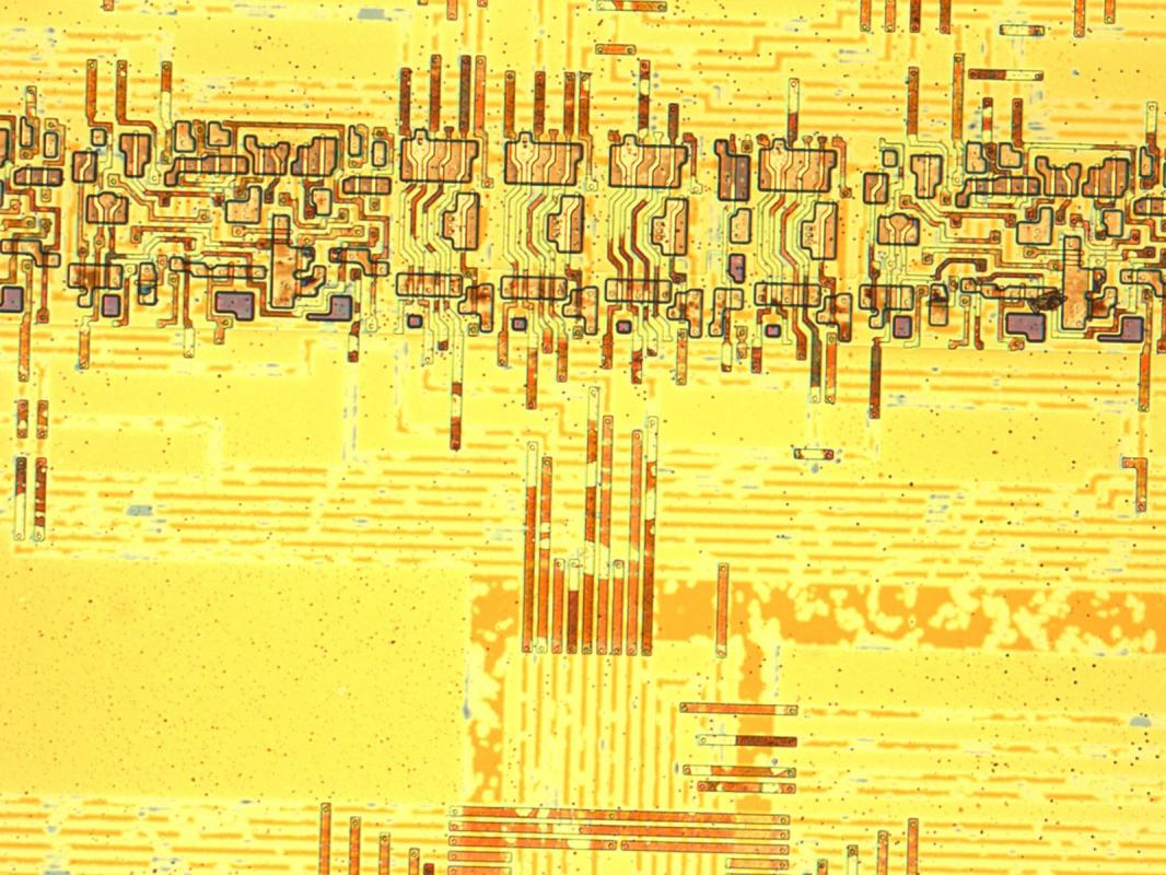 Images of the Nintendo CIC chip from Tengen (part 1) • Neperos