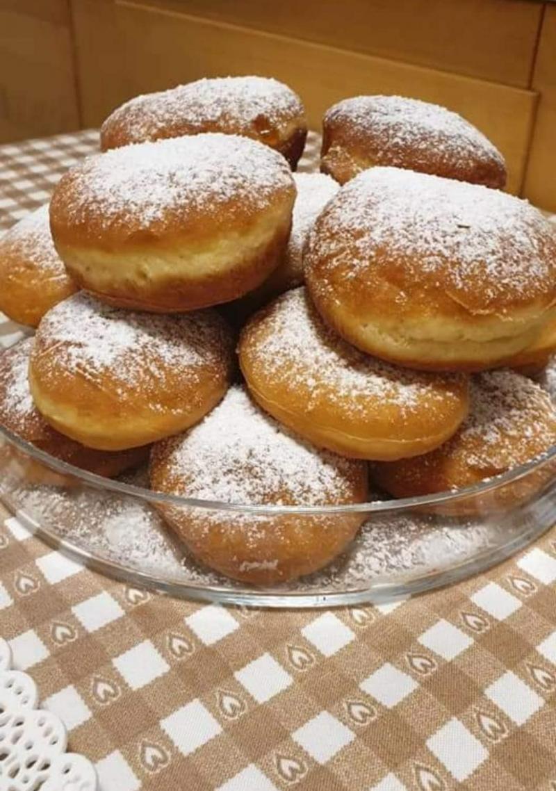 Krapfen • Neperos