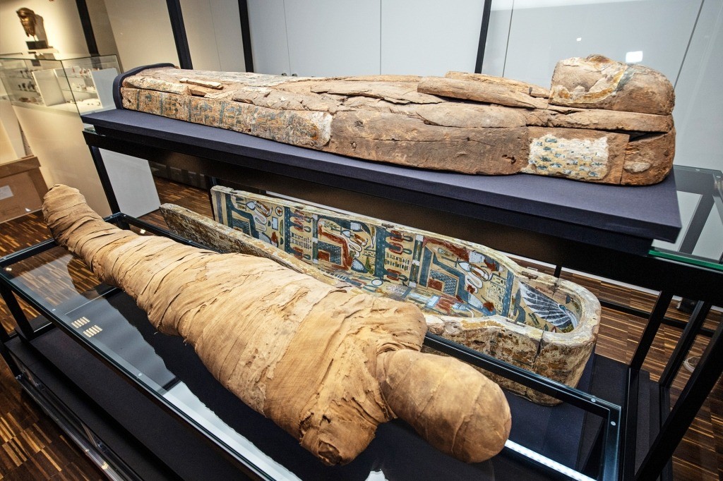 The Egyptian embalming process • Neperos